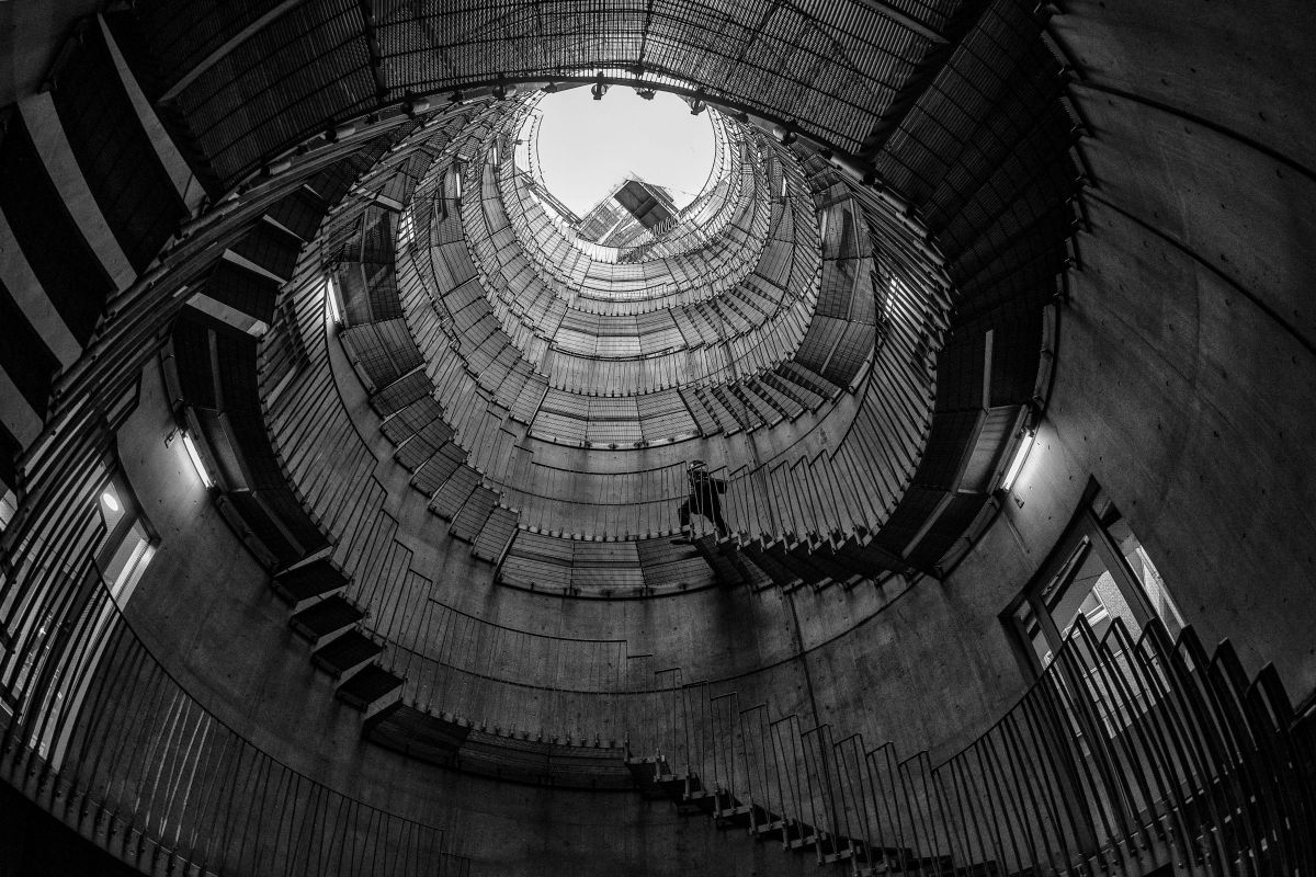 DOUBLE SPIRAL | GANREF