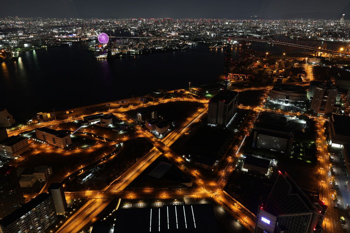 Night view of Osaka | GANREF