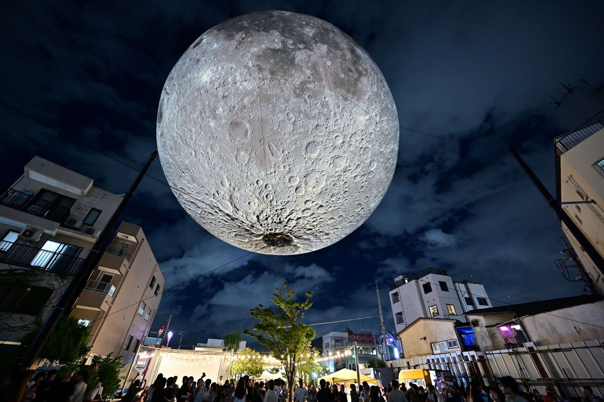 Moonlit Night | GANREF