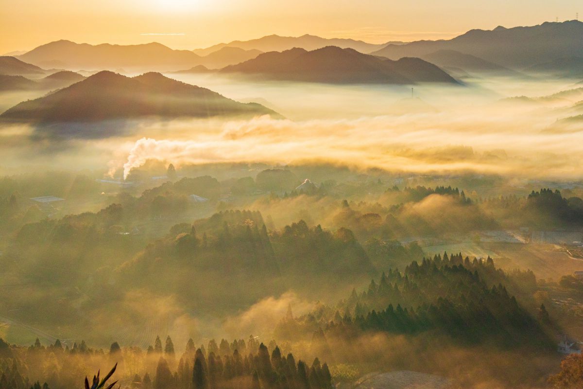 夜明け（光芒） | GANREF