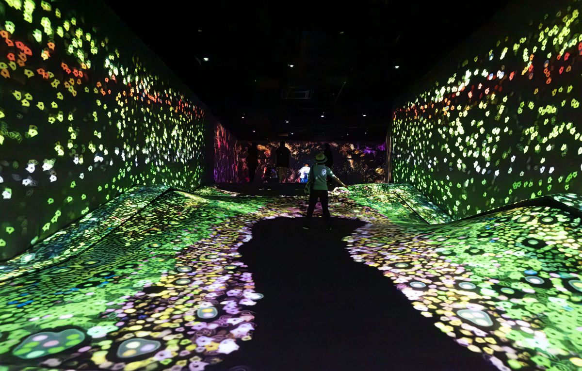 ユラユラ揺れて | GANREF