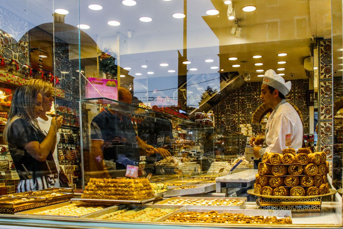 Sweets Shop | GANREF