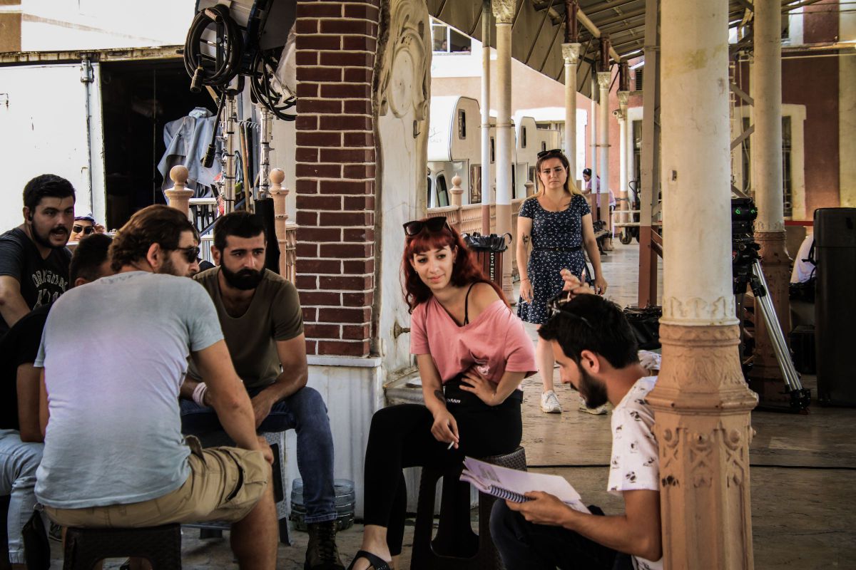 Filming meeting with actress | GANREF