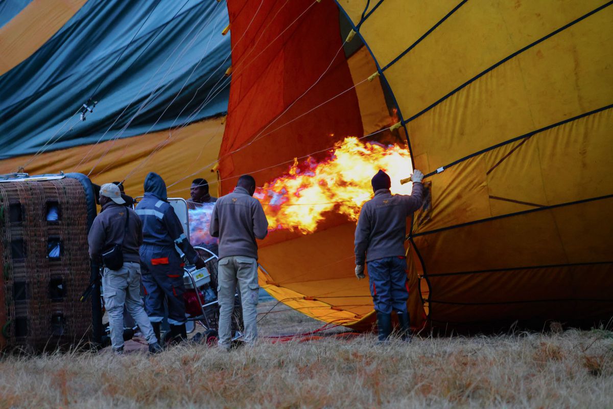 Romance of Flames | GANREF