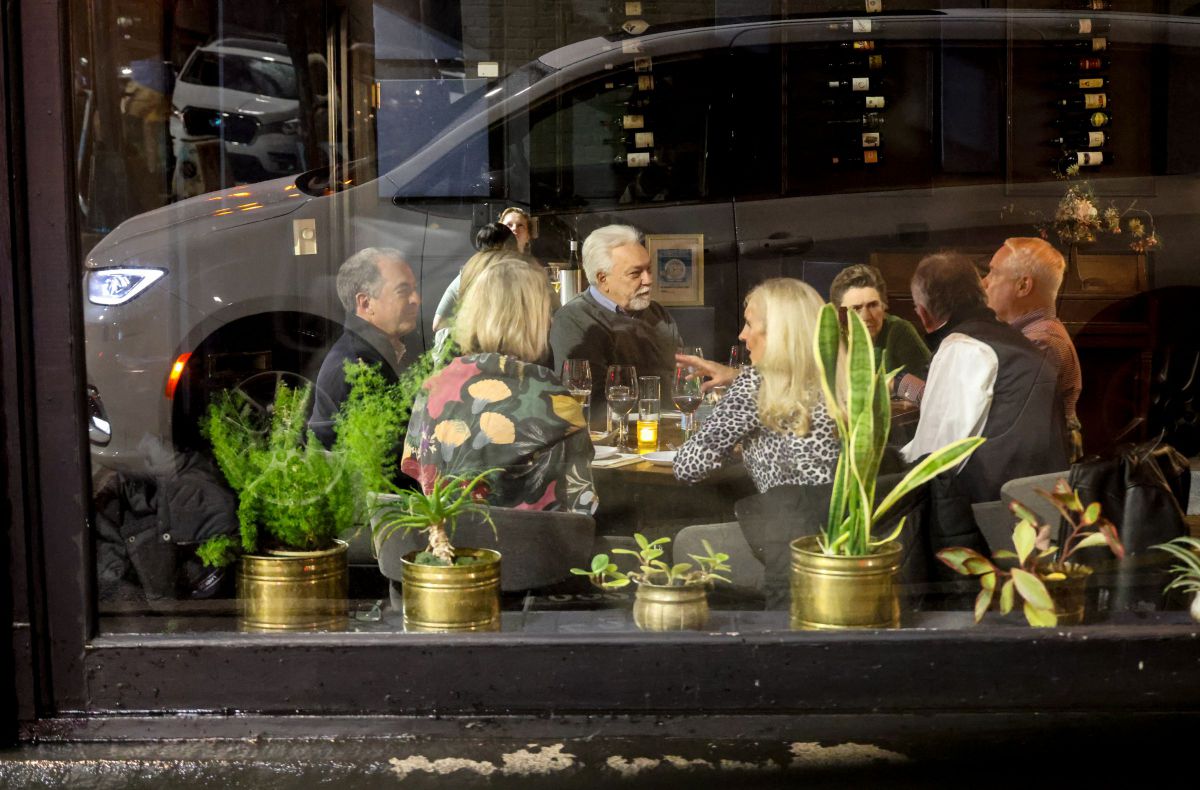 Friday Night | GANREF