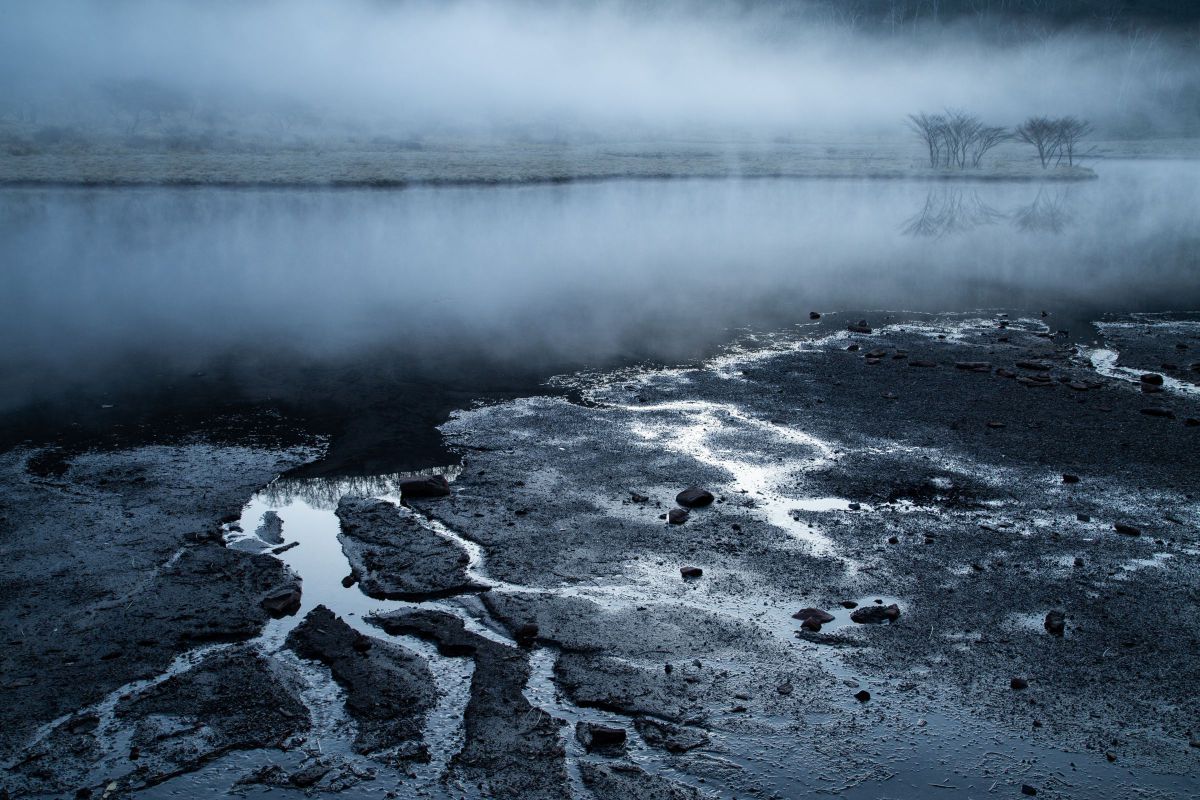 湖底にCrack | GANREF