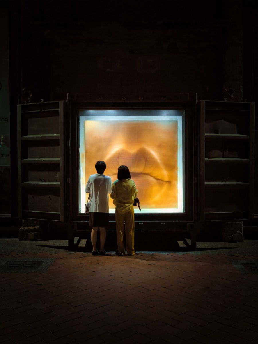 Talk about love | GANREF