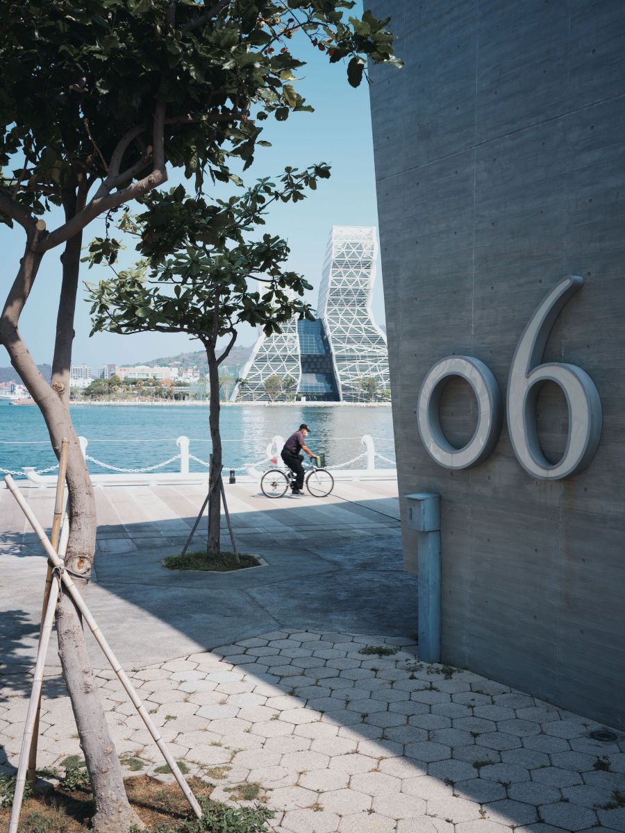 Sunny bike ride | GANREF