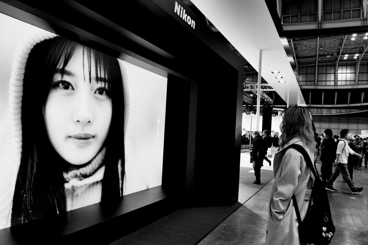 見つめあう二人 | GANREF