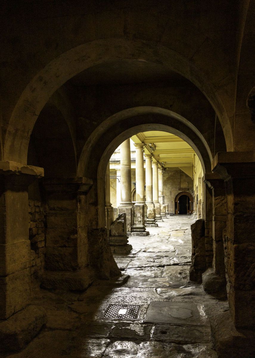 London Bath：ローマ風呂のアーチ | GANREF