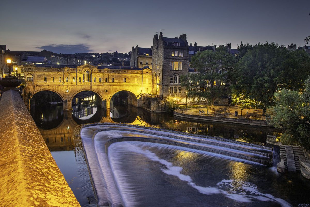 Bathの夜景 | GANREF