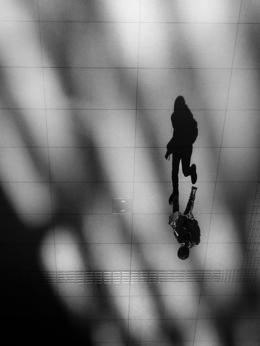 Running Shadow. | GANREF