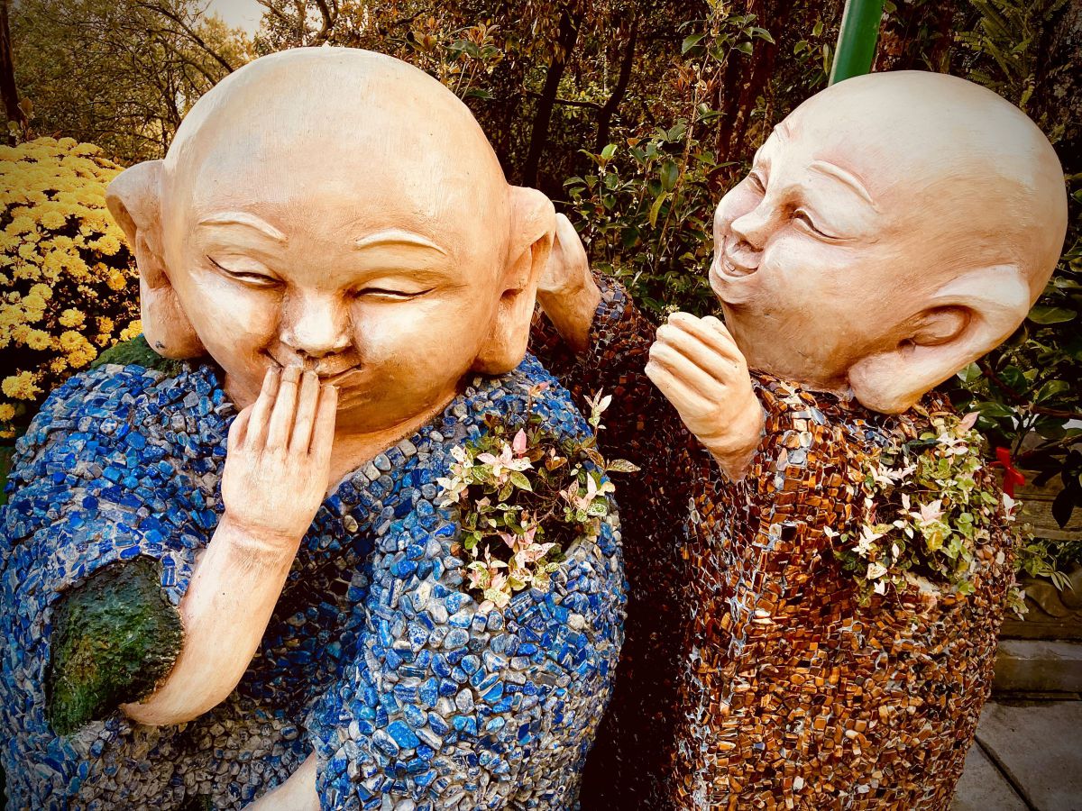 Between ourselves | GANREF