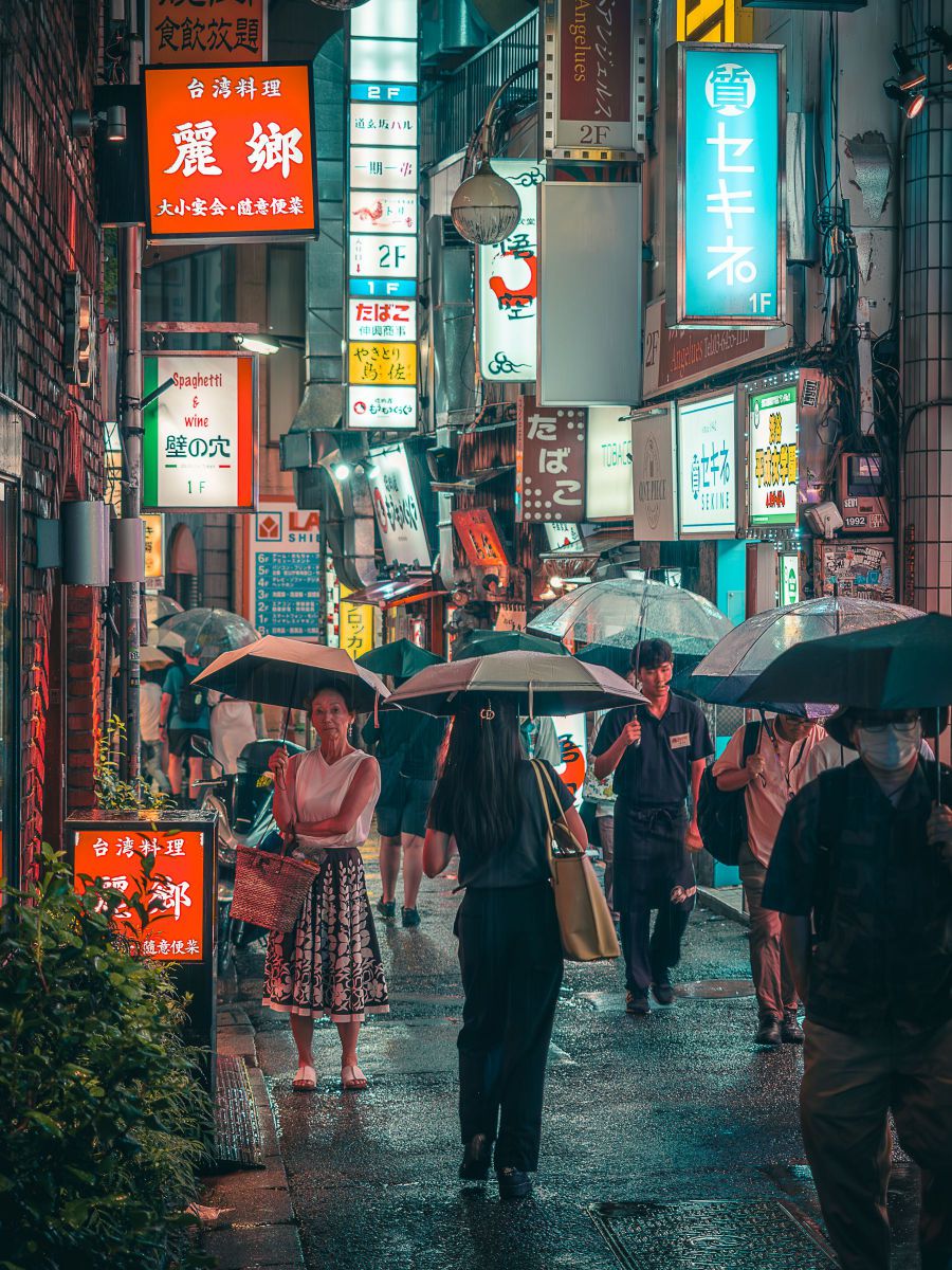 Color photography : 208 | GANREF