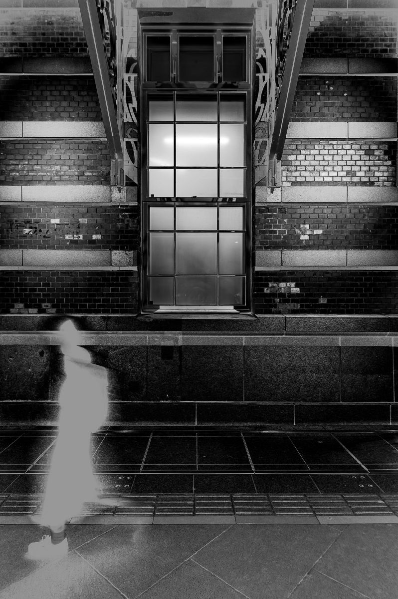 Monochrome : 019 | GANREF