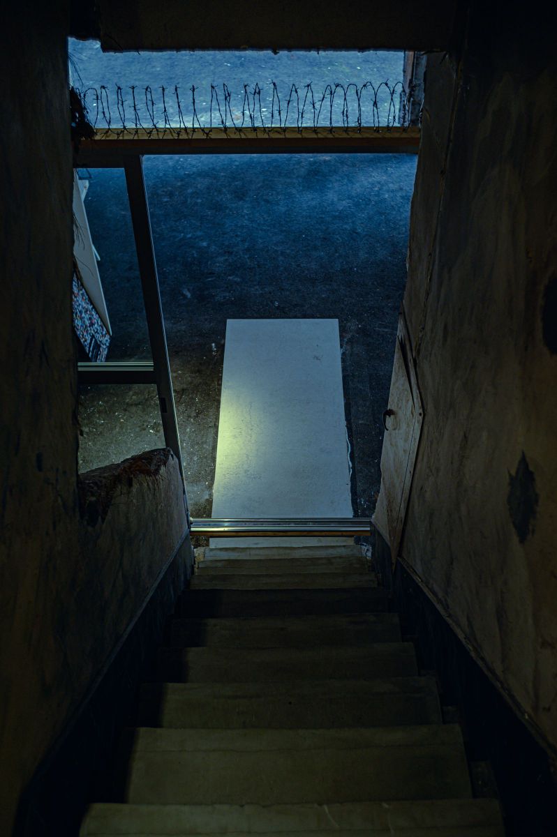 'Escape From Ruins' | GANREF