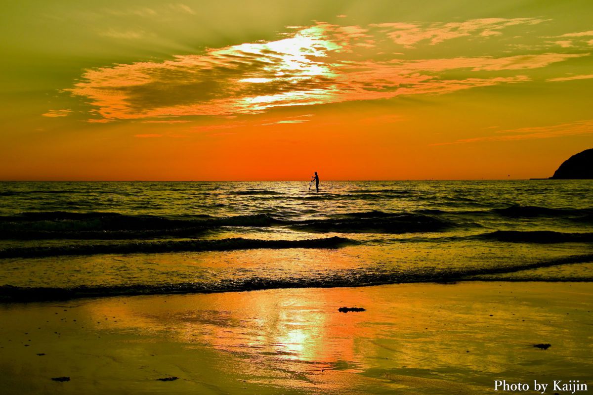 夕景の玄界灘でSUP 2 | GANREF