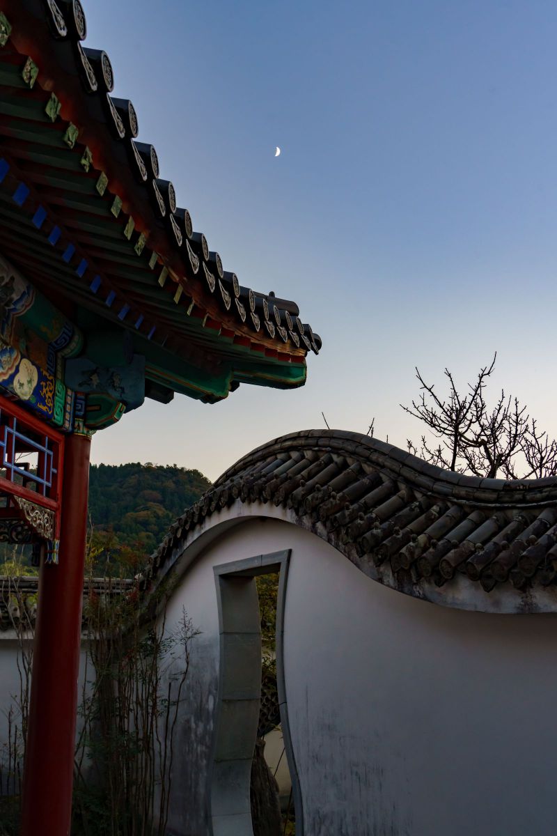 軒上ノ月 | GANREF