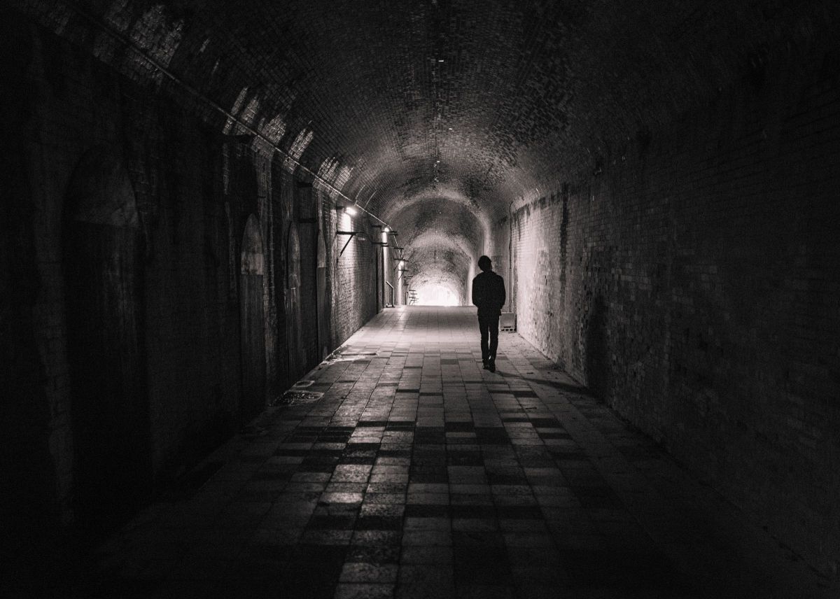 Passage through Dark Tunnel | GANREF