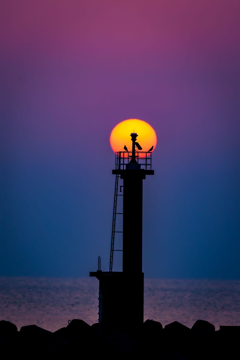 朝日が昇るその先は | GANREF