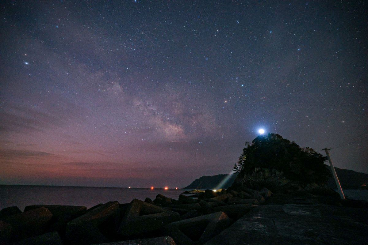 島の灯台から | GANREF