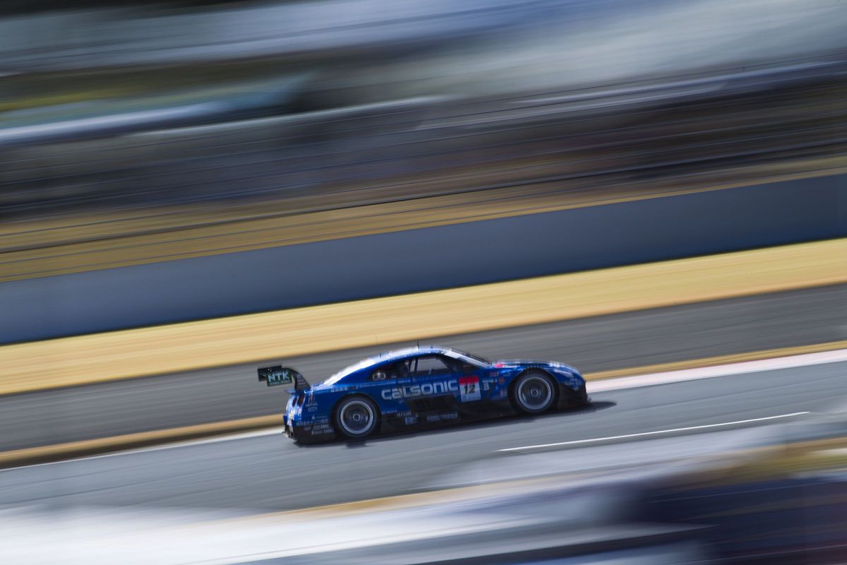 CaLsonic IMPUL GT-R (流し撮り） | GANREF