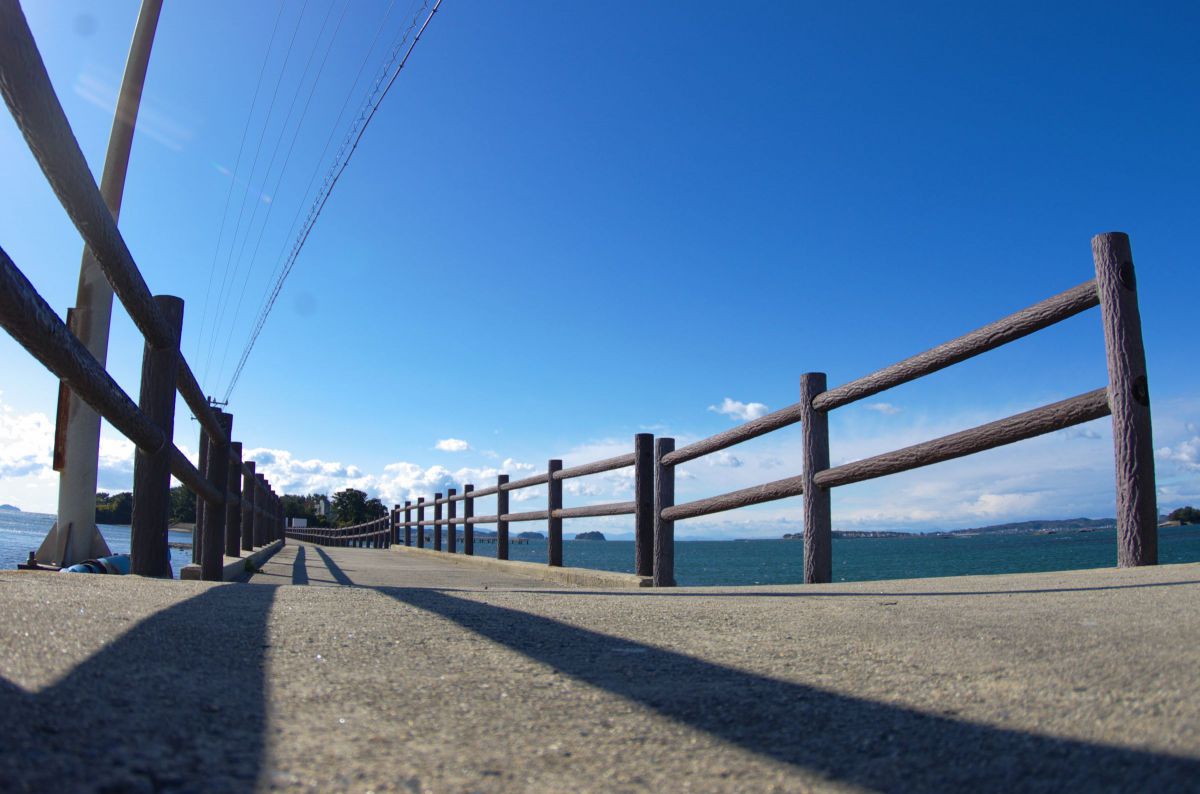 青い青い空 | GANREF