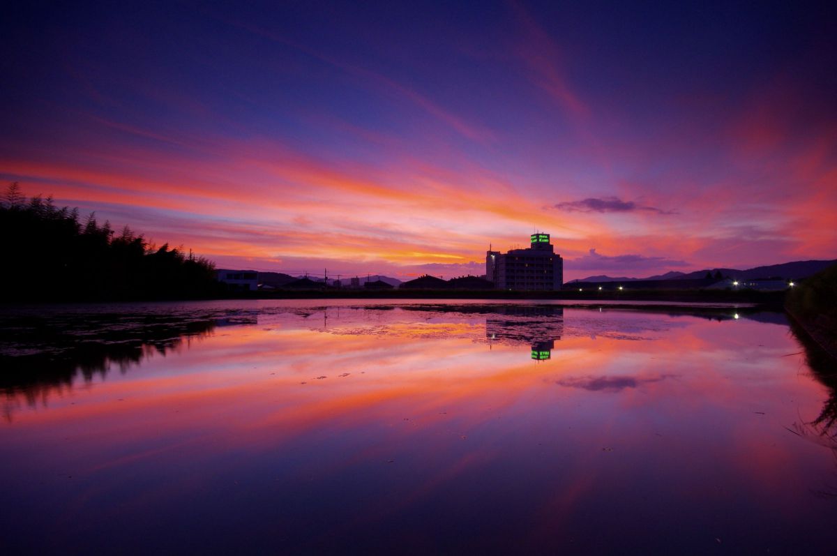 sunset reflection | GANREF