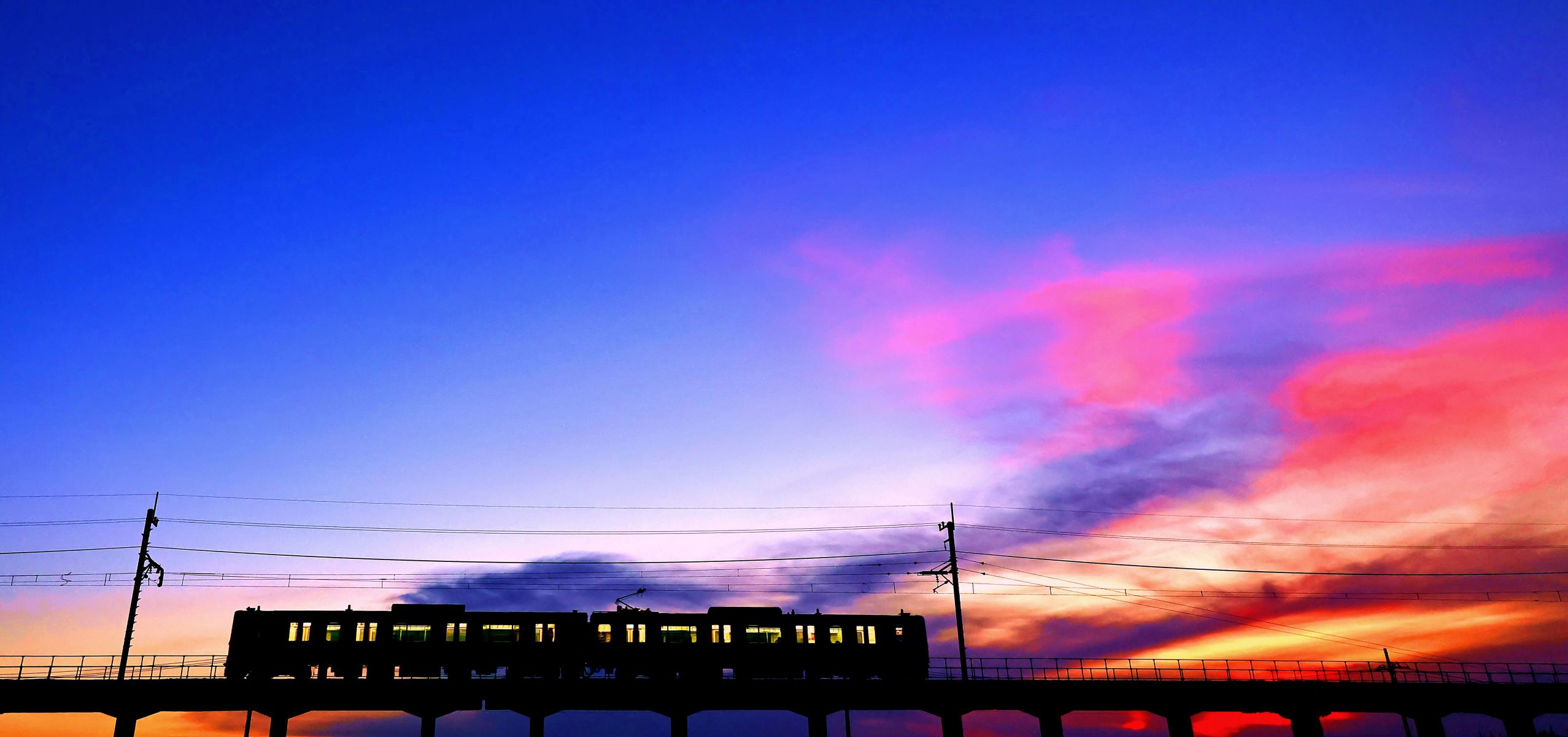 Evning train | GANREF