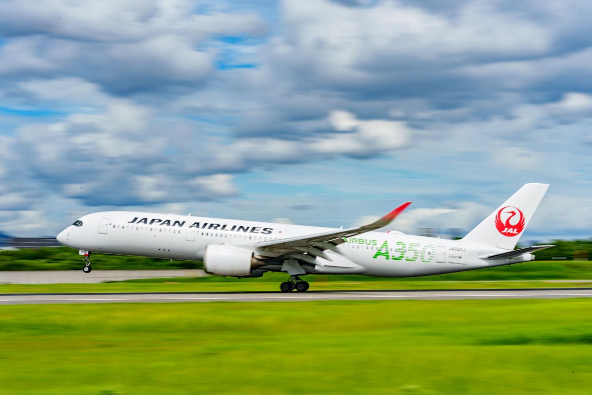 A350 Touch Down | GANREF