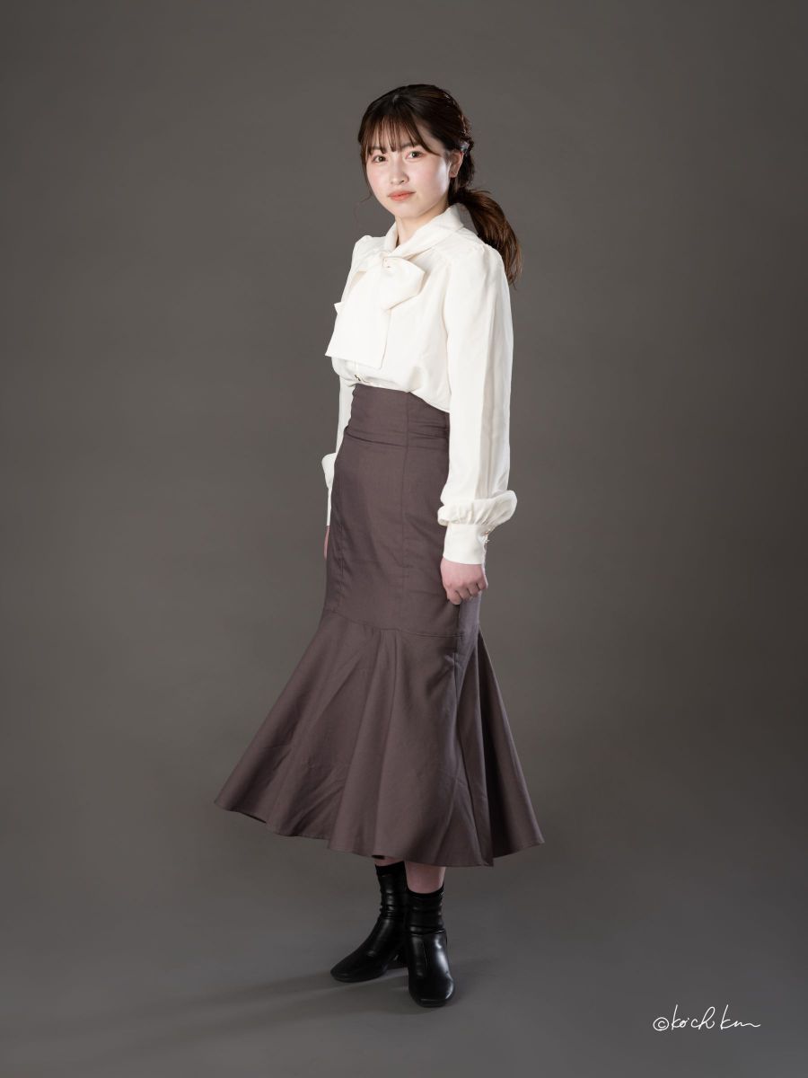 Elegant Girl | GANREF