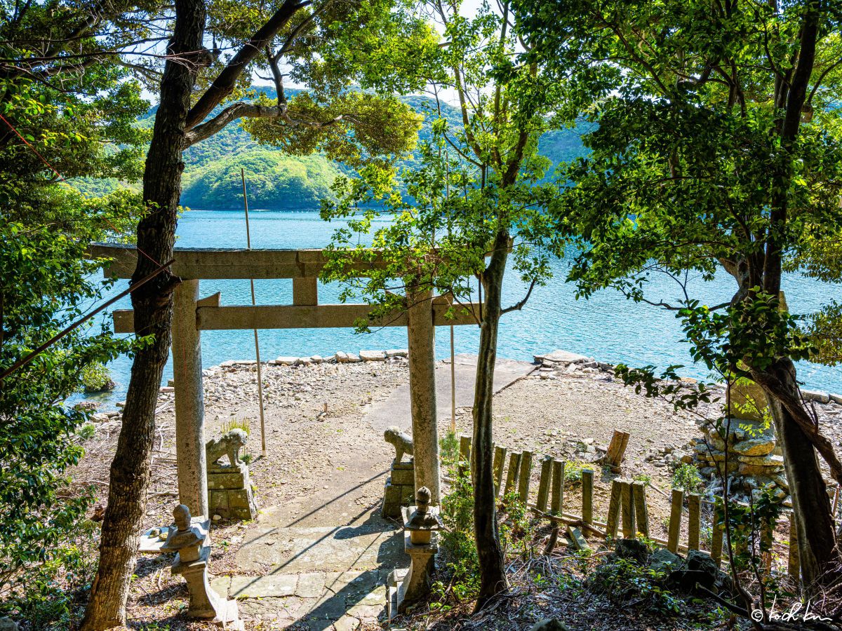 Secret shrine | GANREF