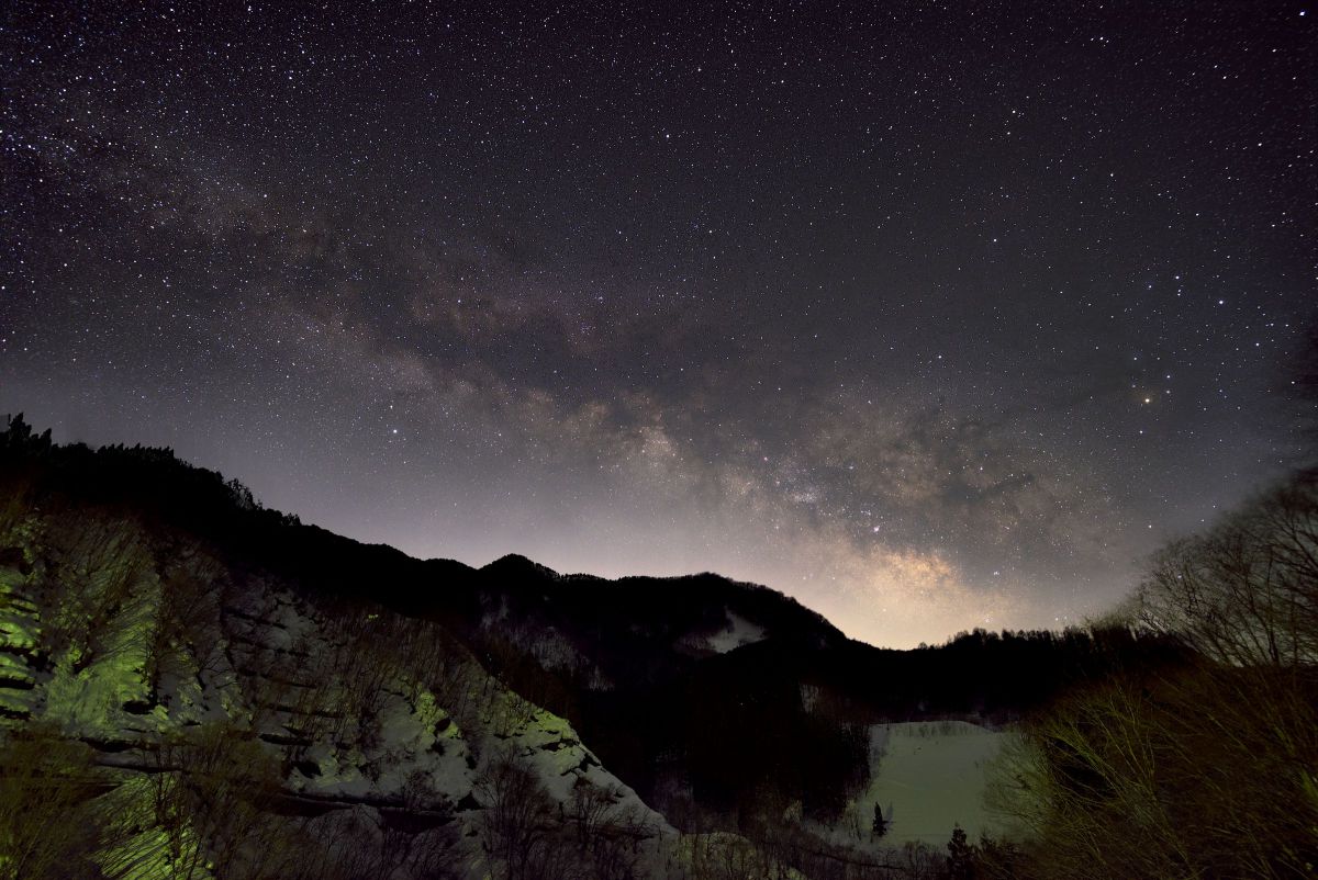 晩冬の夏銀河 | GANREF