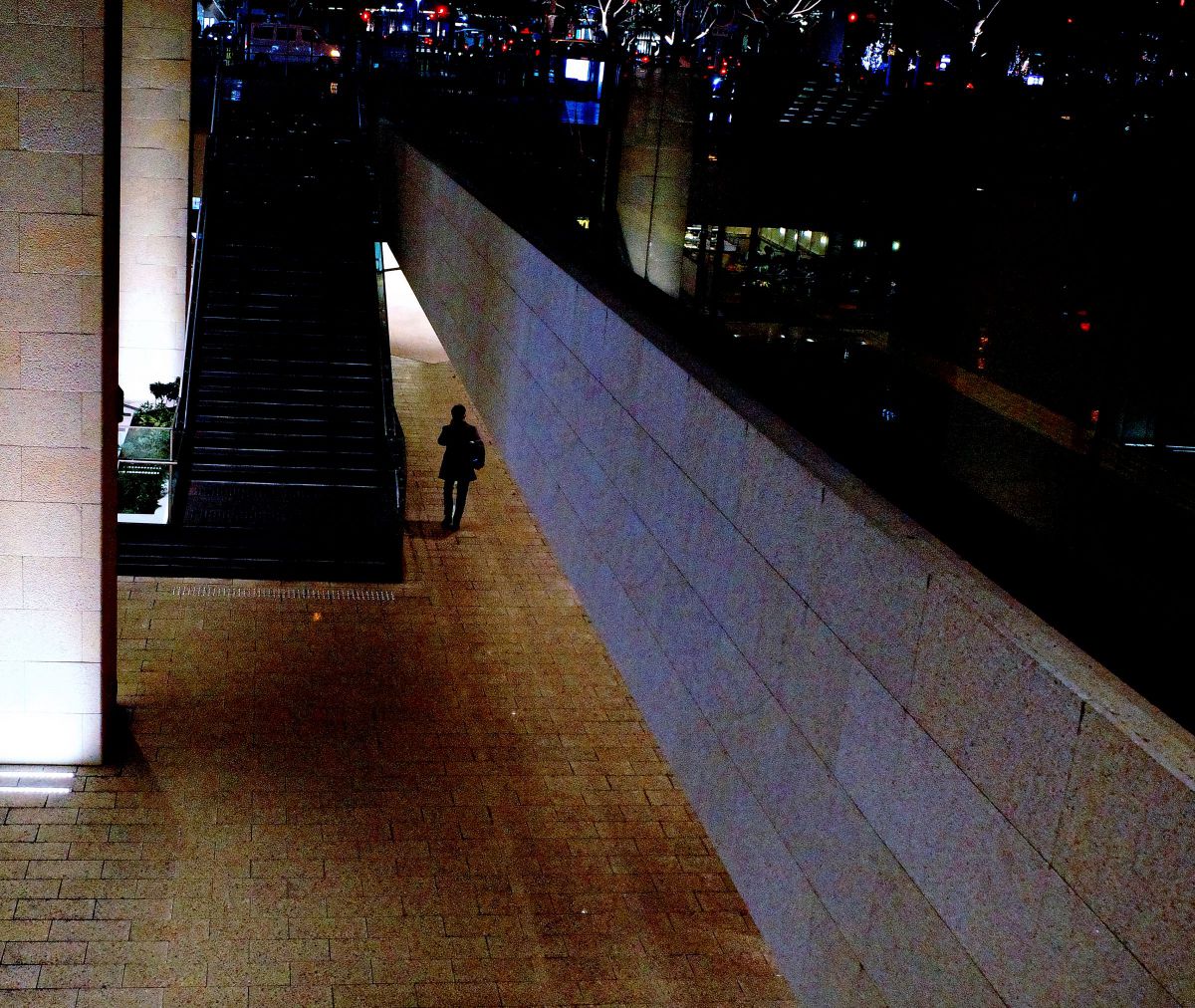 夜のKITTE大阪 | GANREF