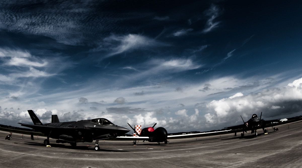 5th generation fighter & UAV | GANREF