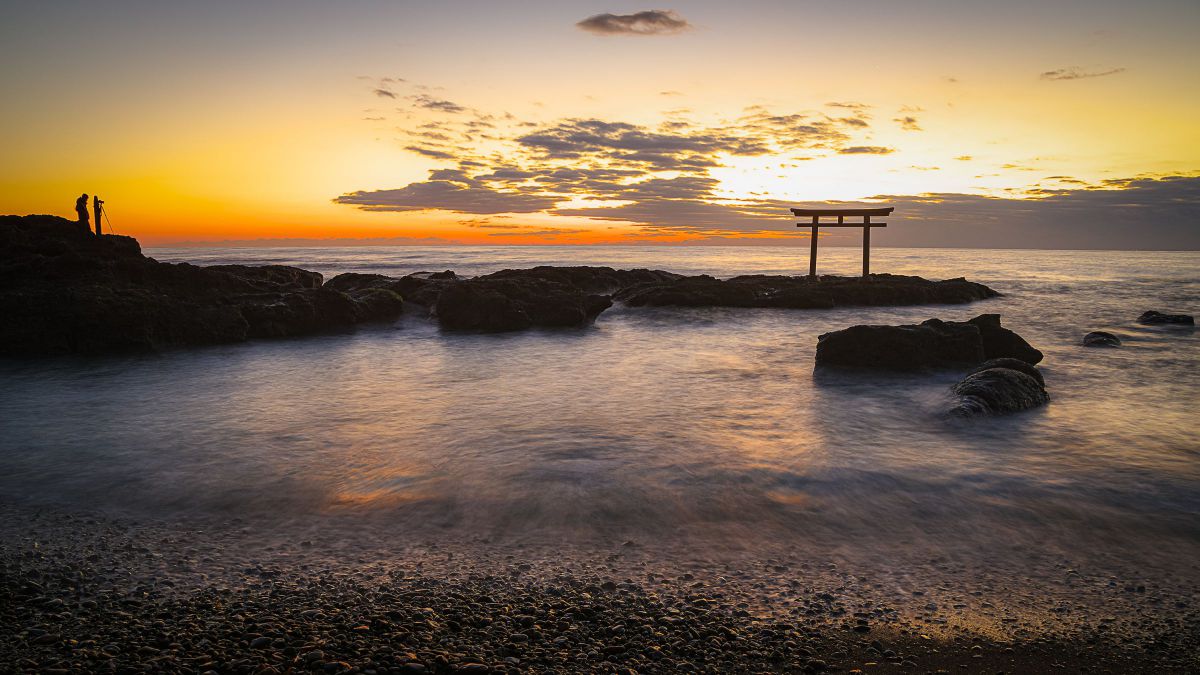 [2022]Shining Winter Sea | GANREF