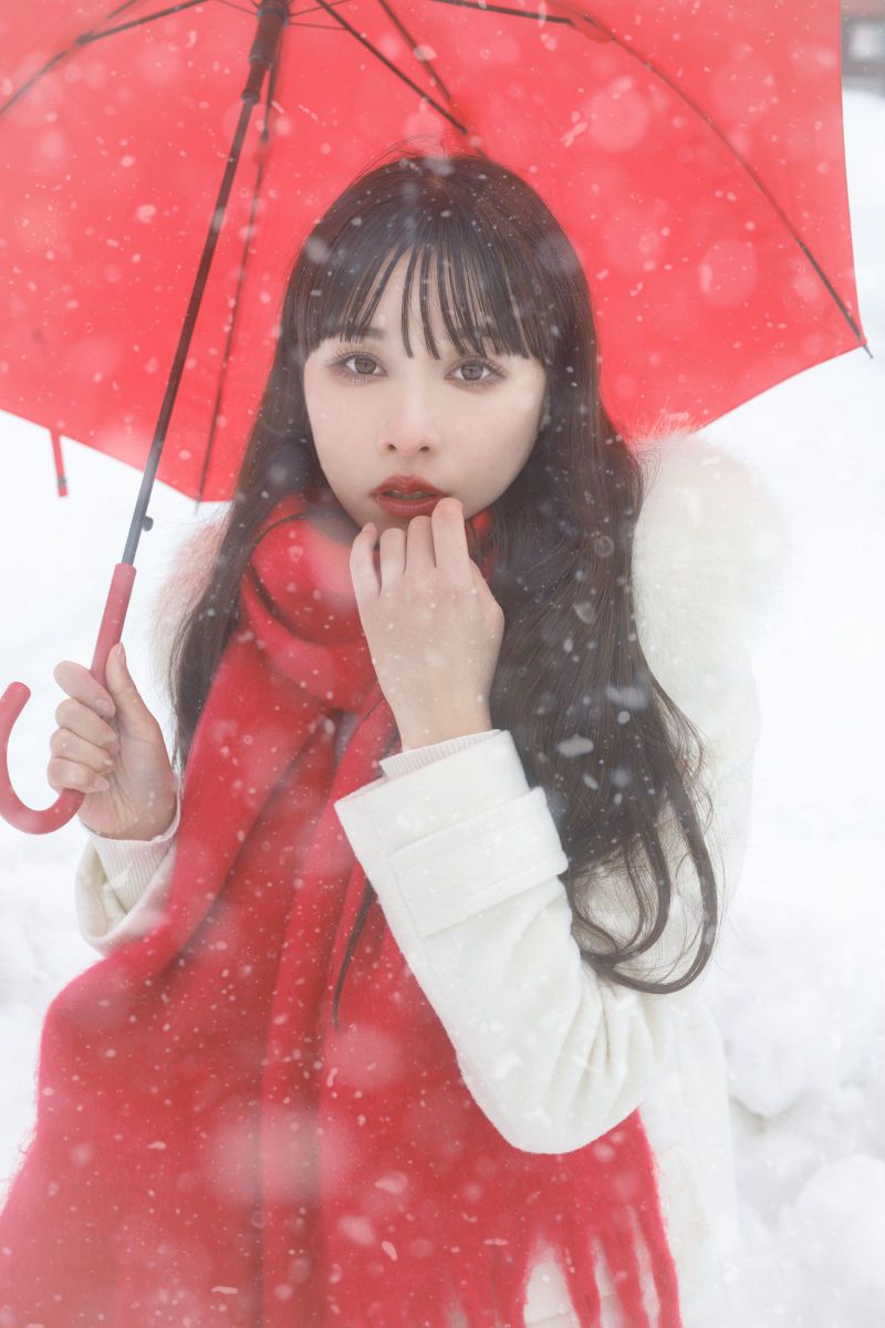 Red in Snow | GANREF