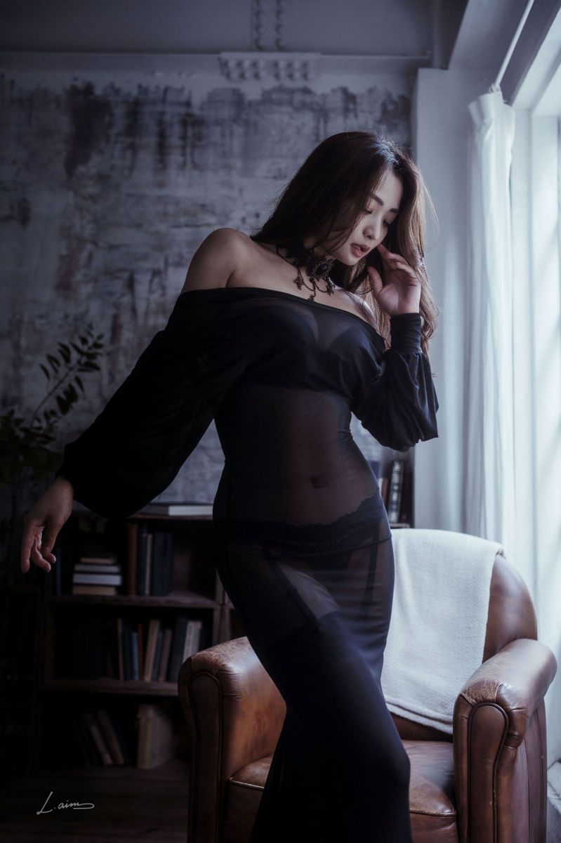 黒の美女 | GANREF