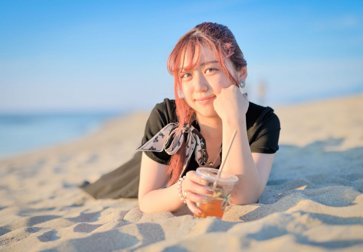 Summer Seaside | GANREF