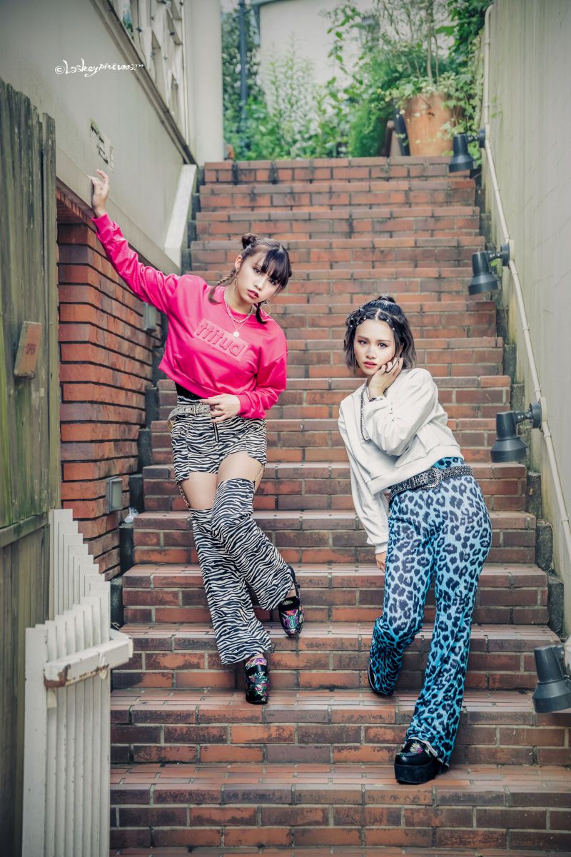 A Holiday Shoot | GANREF