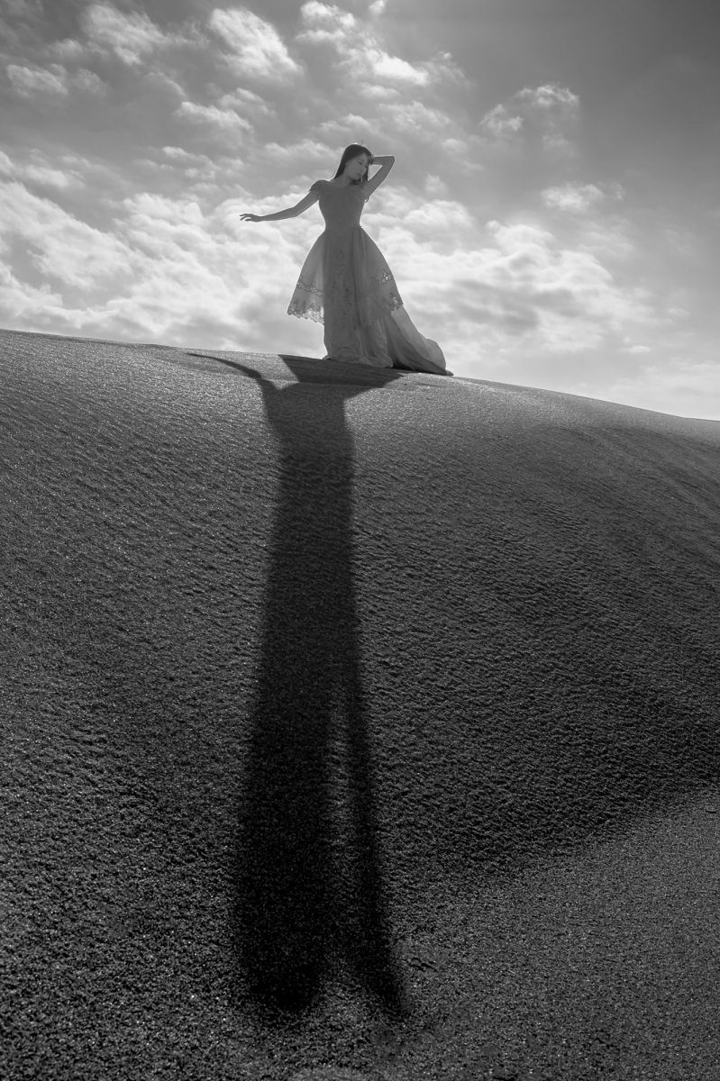 under the sky IV | GANREF