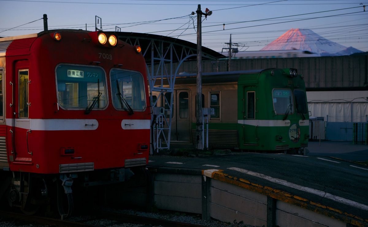 新幹線から見える終着駅 | GANREF