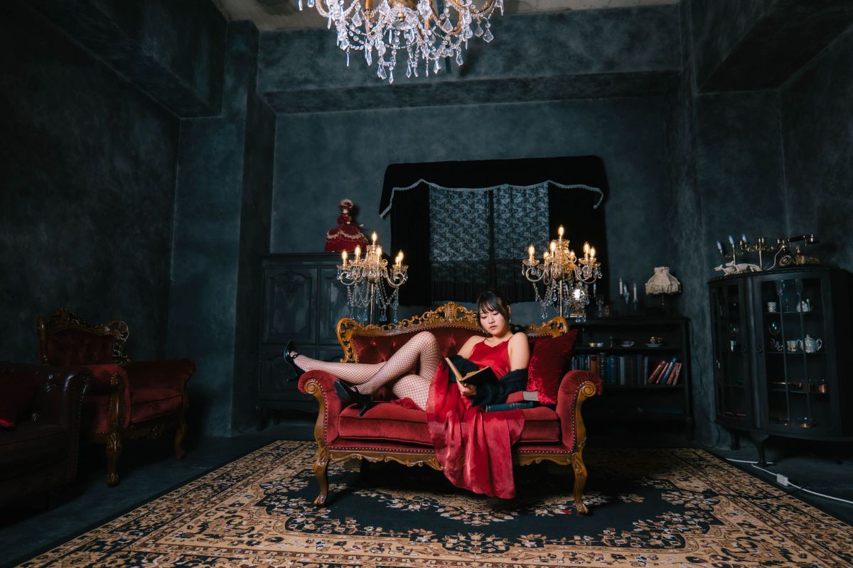 「Welcome to the witch's room」 | GANREF