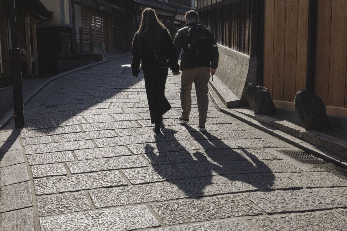 ギュッ‼ 仲良く清水坂 | GANREF