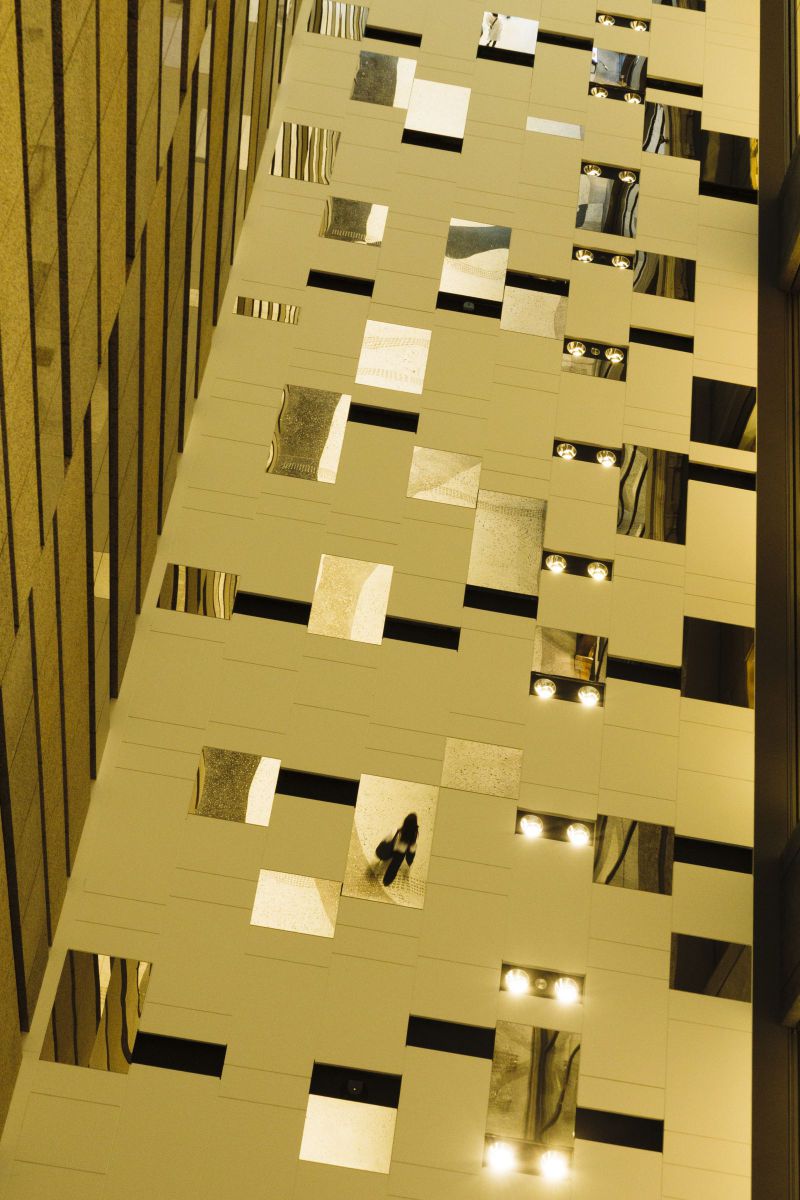 Square Hole | GANREF