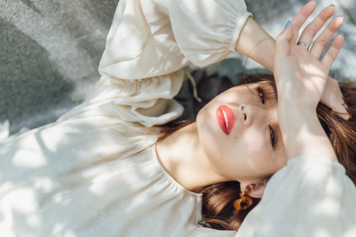 Milky White | GANREF