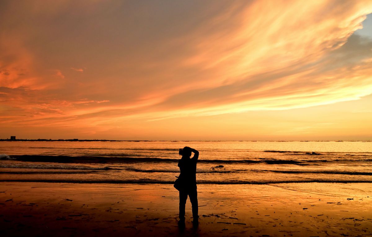 Take a picture | GANREF