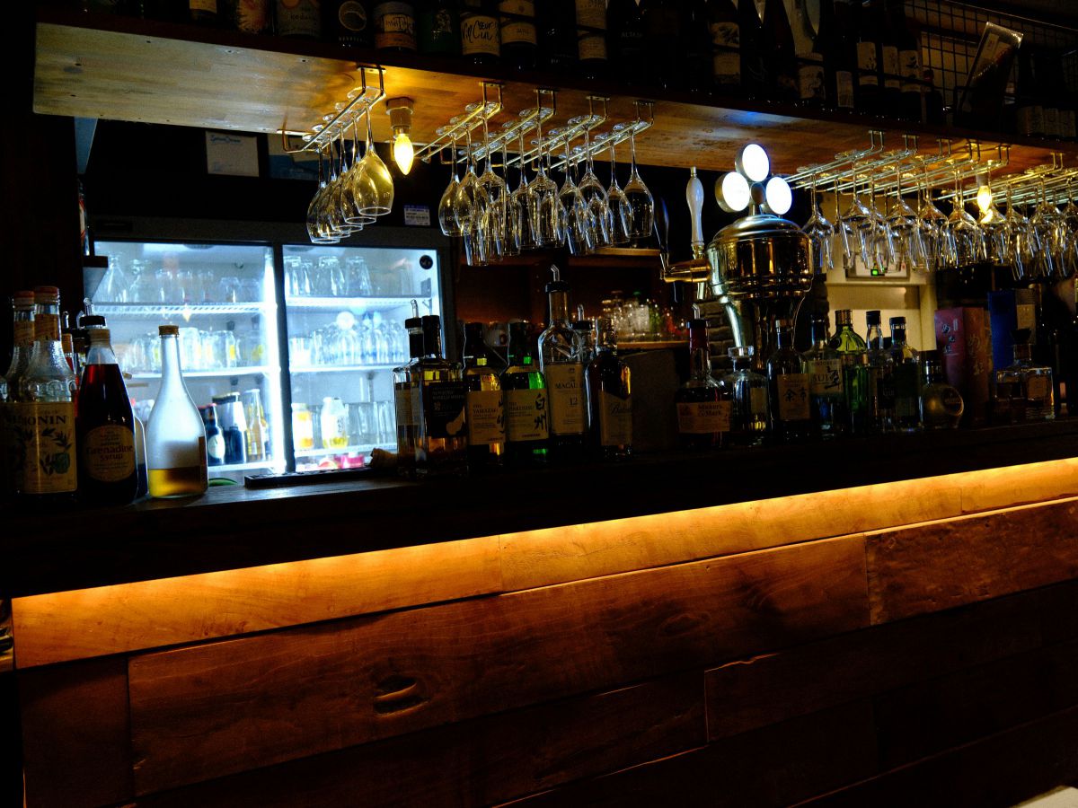 BARカウンター | GANREF