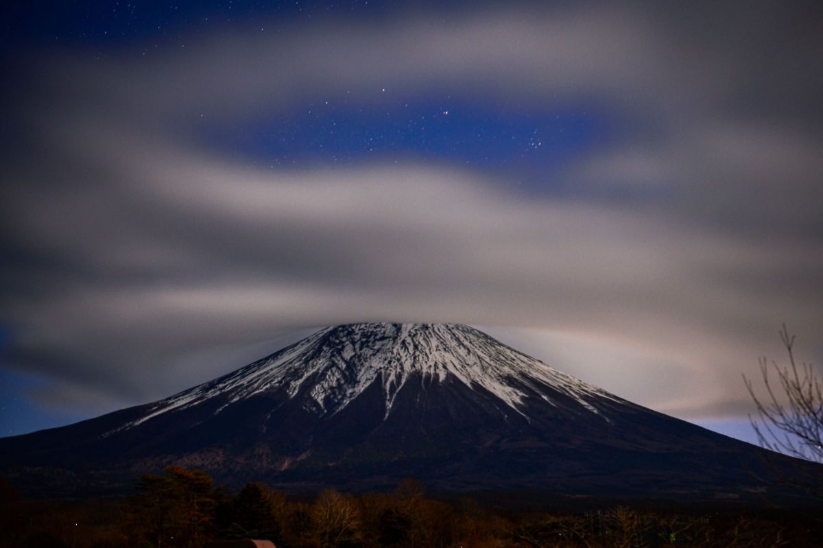 包みこまれる | GANREF