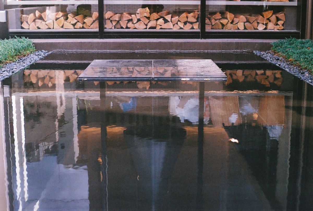 Under World (Pentax SP) | GANREF